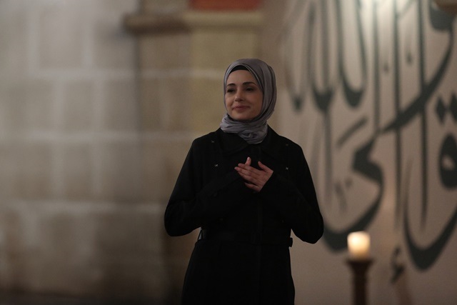 Kızıl Goncalar episode 45 english subtitles - TurkFans.net